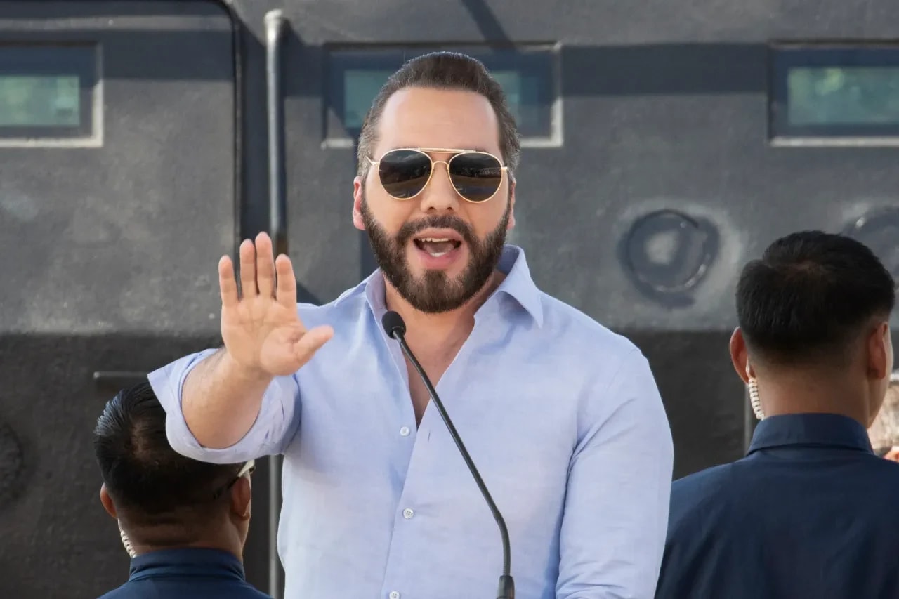 Pro-Bitcoin El Salvador president Bukele is buying the dip in gold too ...