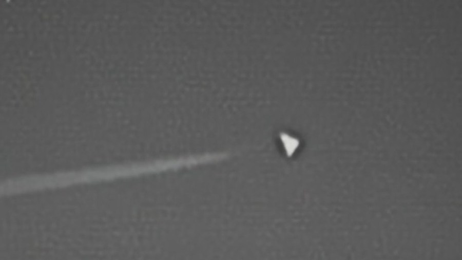 UFO experts react to 'Dorito' aircraft flying over Area 51