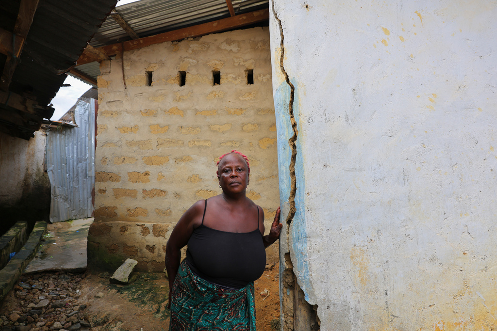 Photo essay: Liberia's largest gold miner and community tensions
