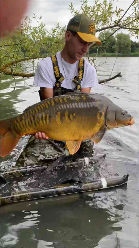 Viral fishing catch you have to see to believe