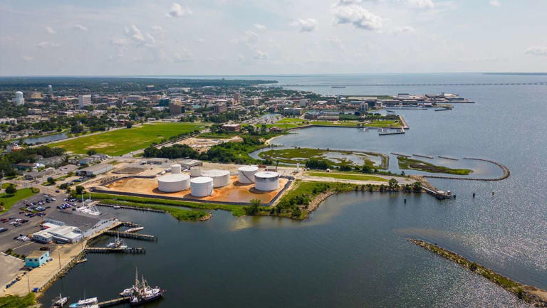 $275-million Florida shipyard to add to Gulf Coast naval heft