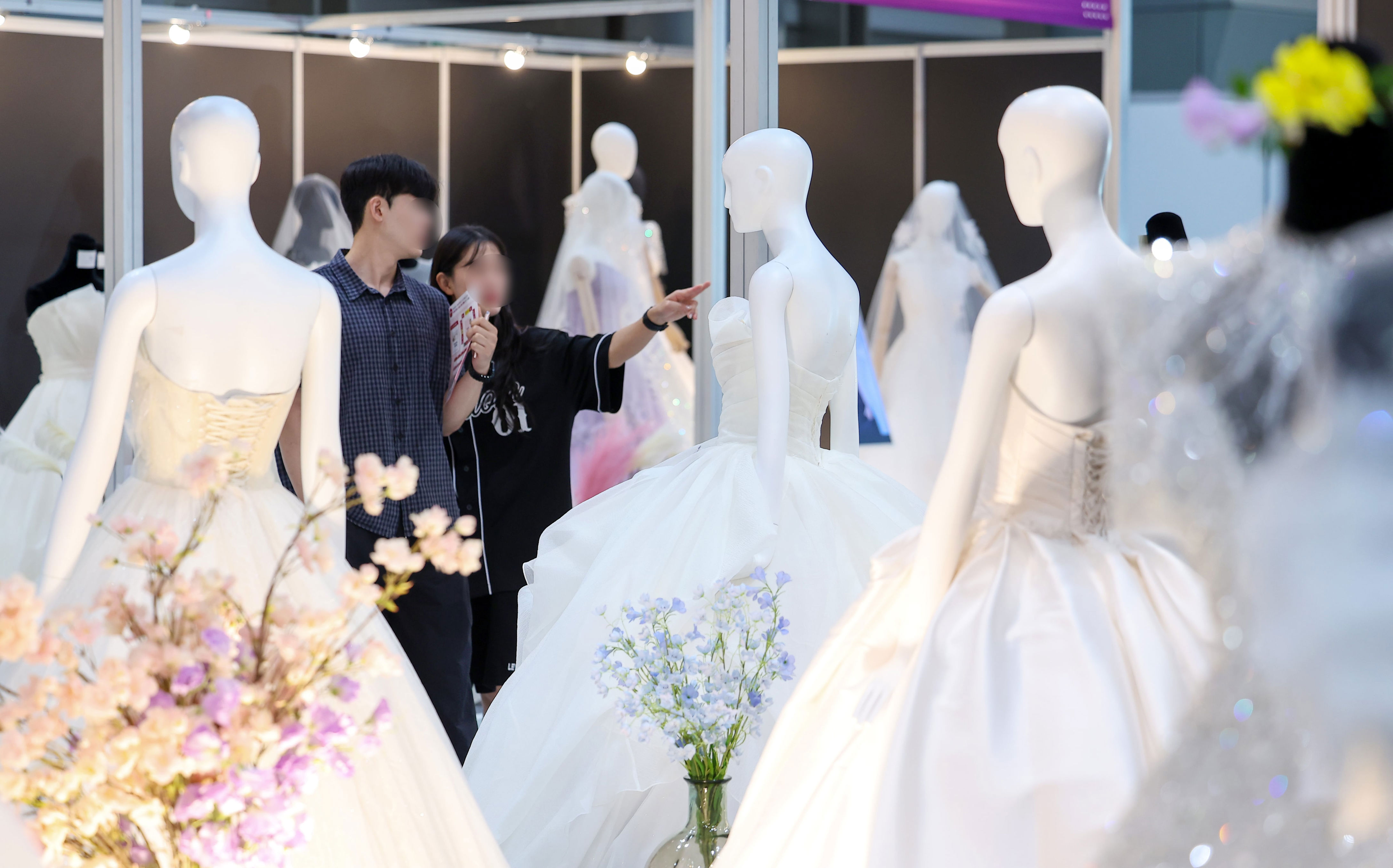 Gangnam wedding meal costs hit 90,000 won mark for first time