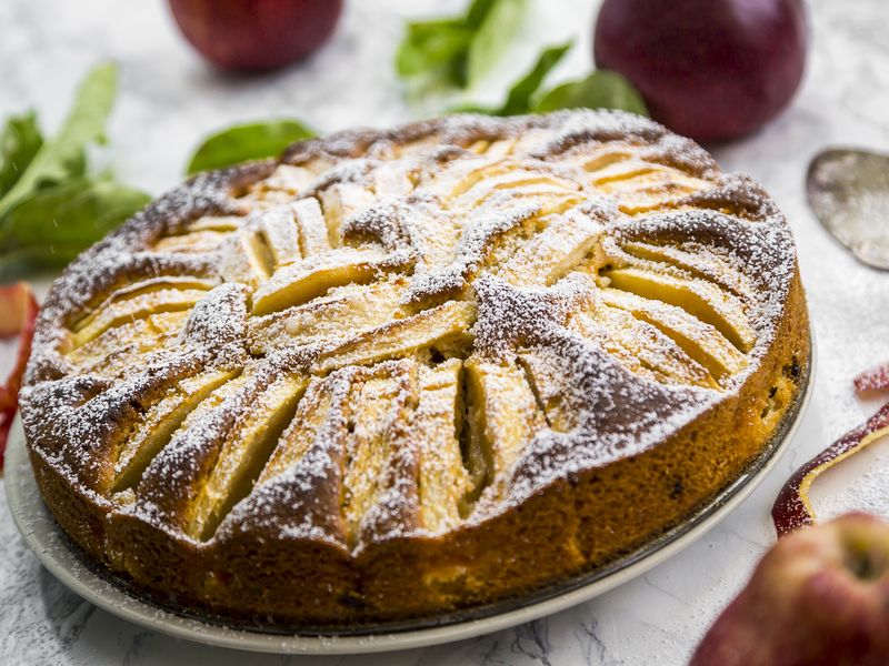 Verwöhn-Rezept für süßen Apfelkuchen mit Haferflocken