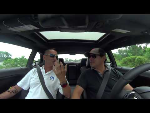 2016 Dodge Challenger R/T Shaker por MOPAR