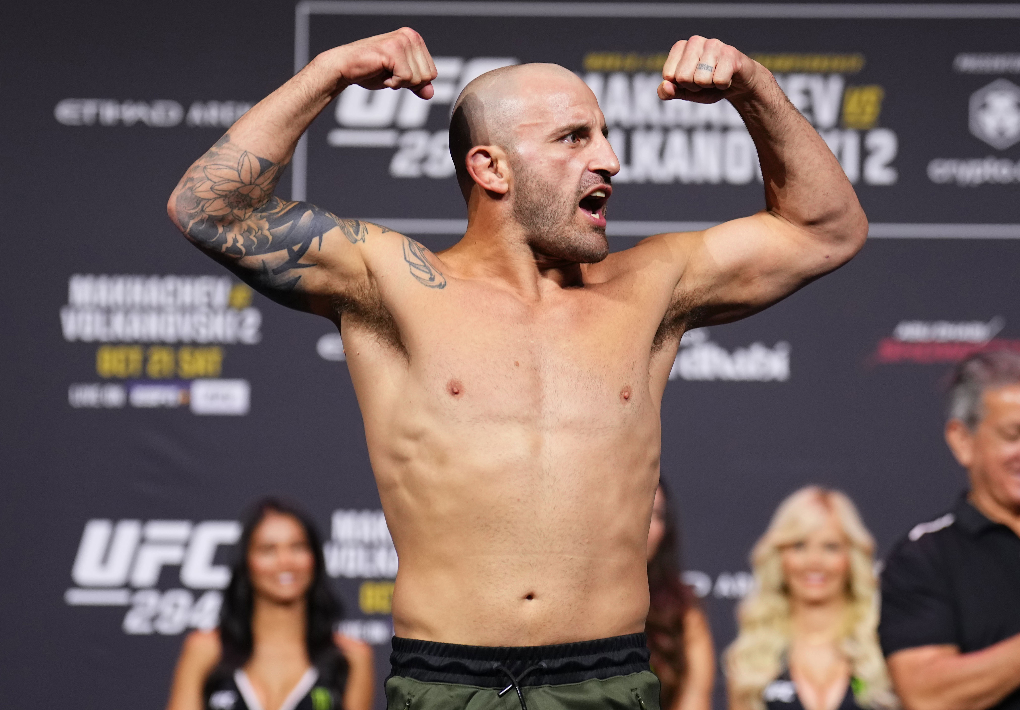 UFC 325 early weigh ins video, live stream results | Volkanovski vs ...
