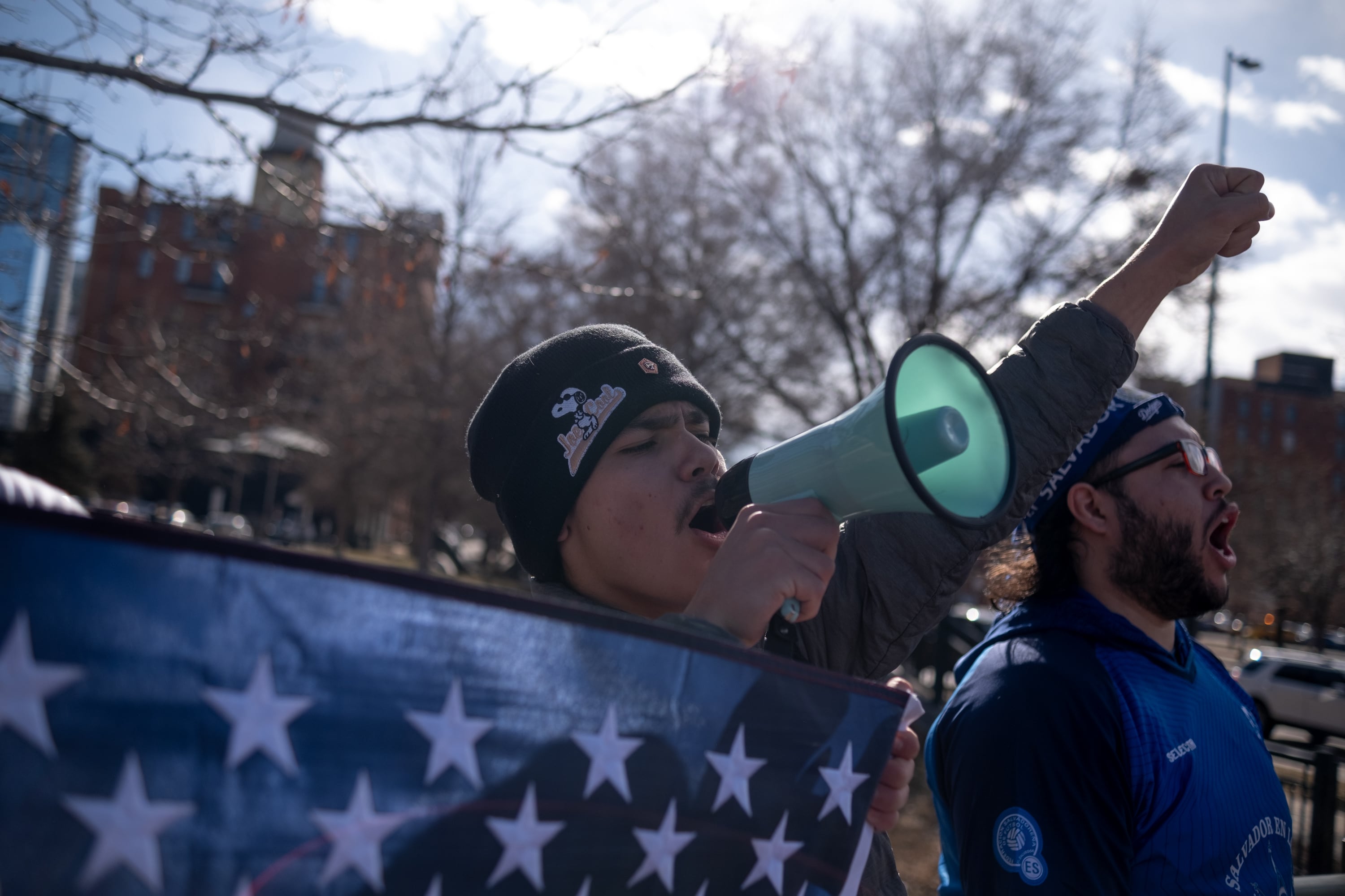 Metro area school districts cancel classes due to high staff absences ...