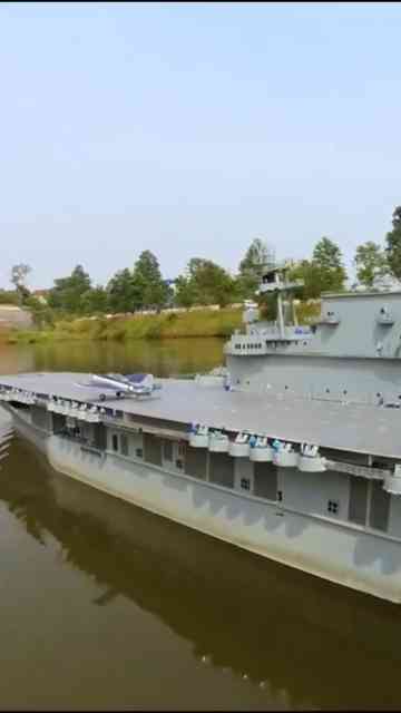 All failed takeoffs from my RC USS Enterprise CV-6 – epic RC fails