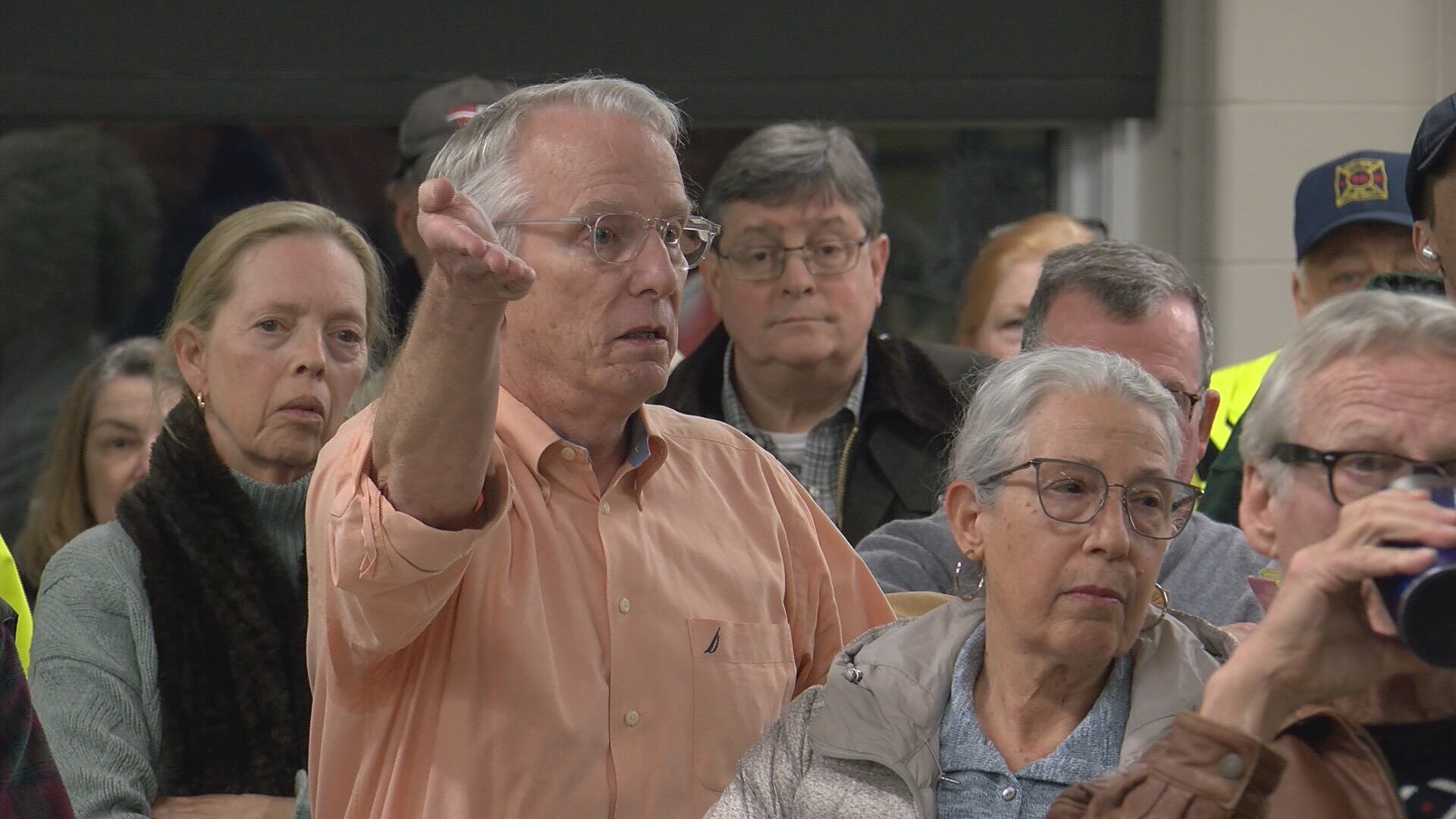 Residents oppose volunteer fire department takeover plan
