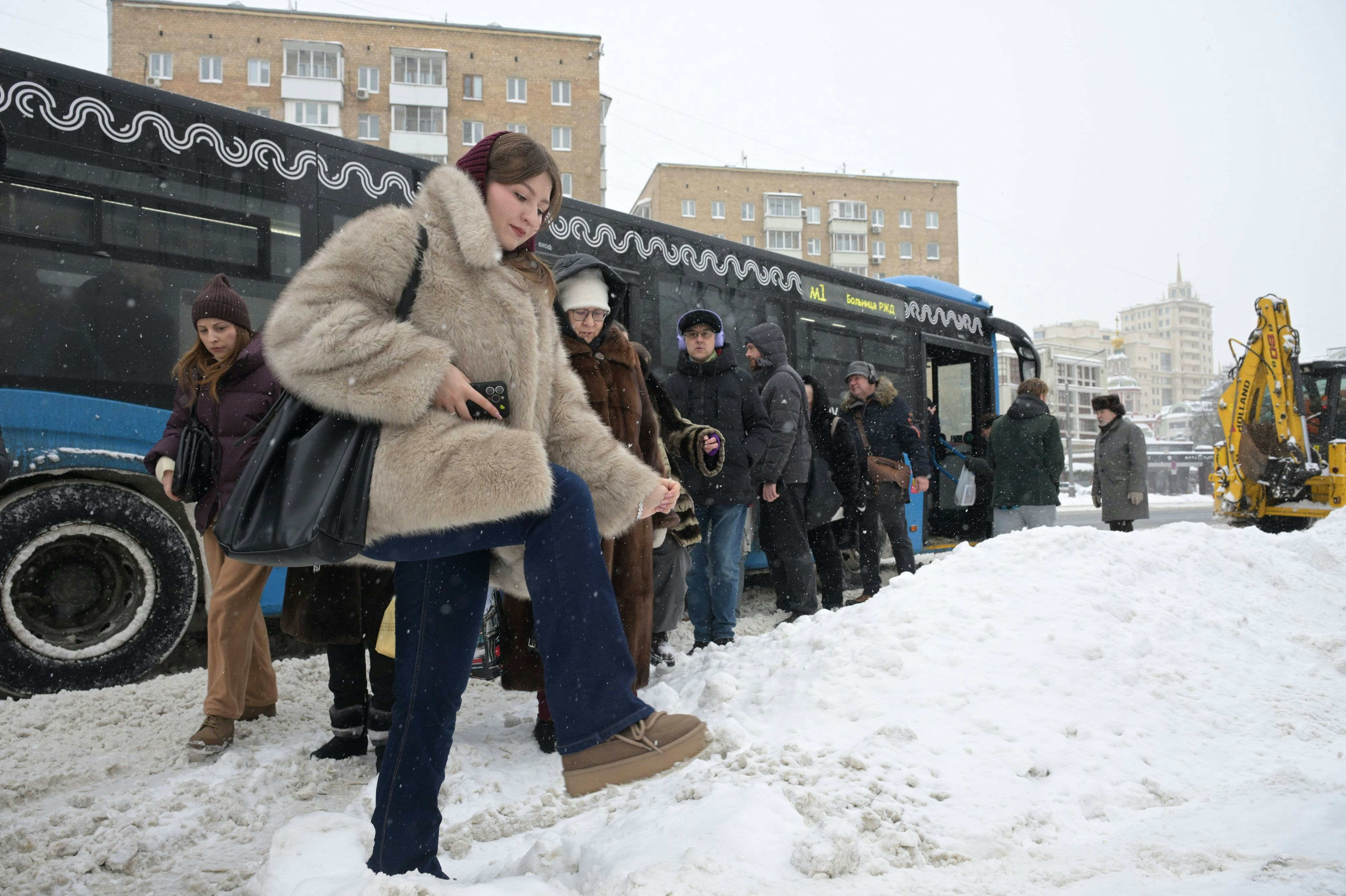 Schnee-Apokalypse in Moskau: Rekord-Winter legt Metropole lahm