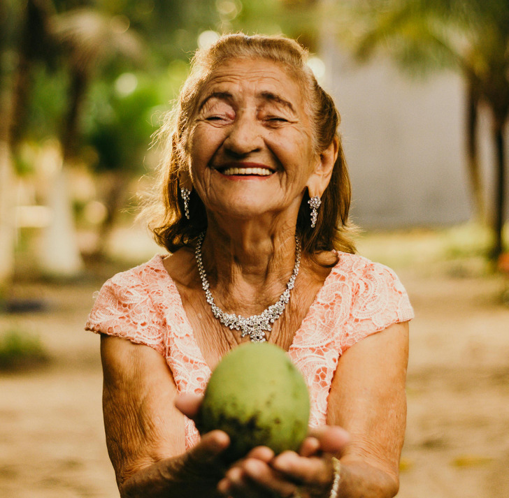 16 moments that remind us the kindest hearts wear the strongest armor