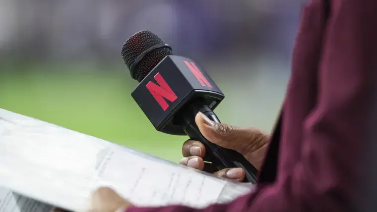 Meet Netflix's star-studded MLB broadcast lineup for Yankees vs. Giants ...