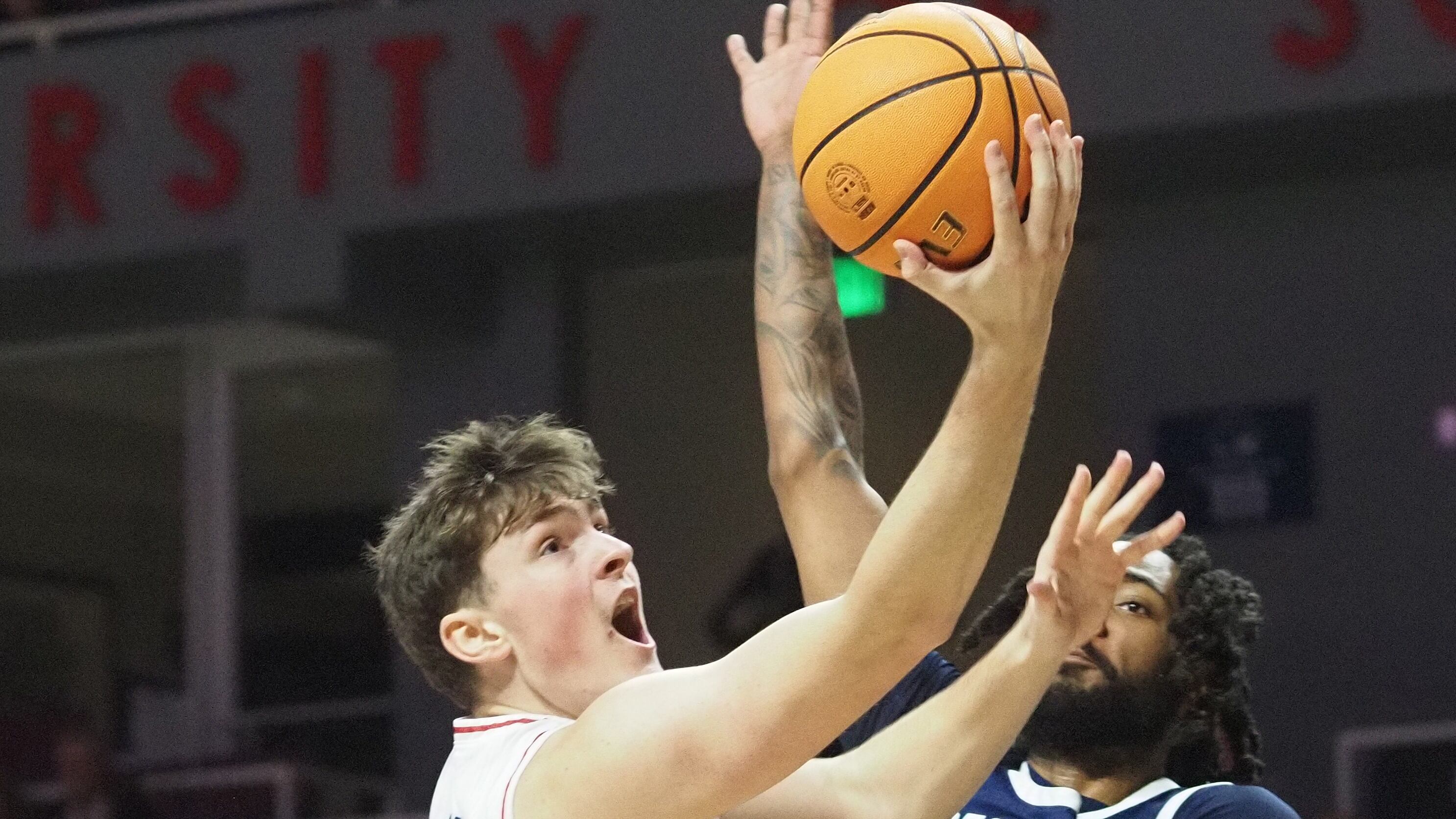 South Alabama basketball downs Coastal Carolina 53-48, moves into 2nd ...