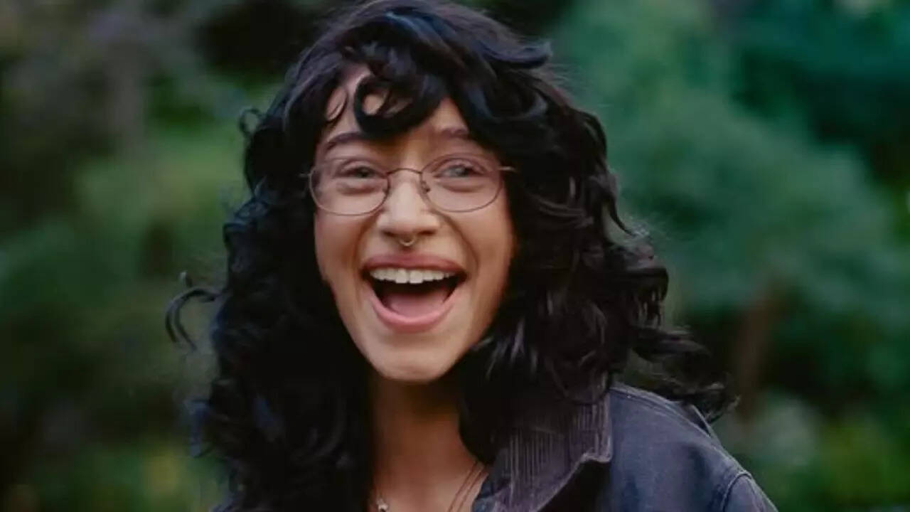 ‘Deep Cuts’ adaptation update: Odessa A'zion drops project after ...