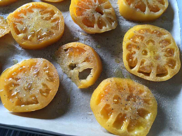 Roasted heirloom tomato soup with grilled cheese croutons