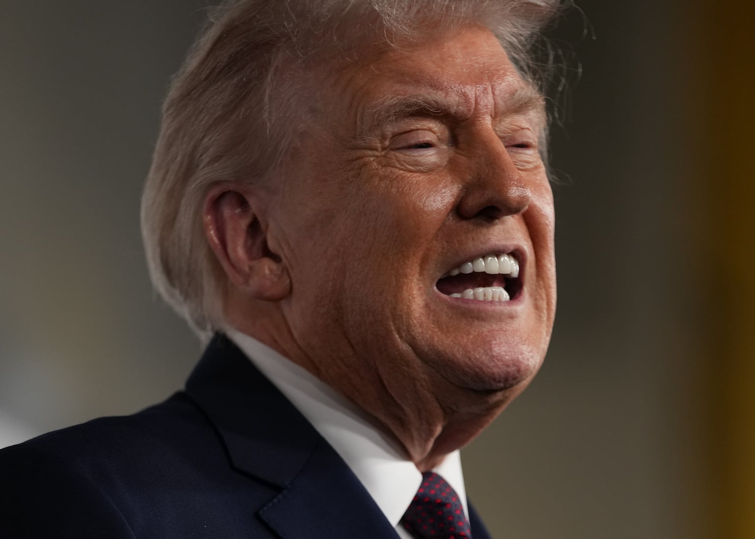 Trump threatens Canada with 50% tariff on aircraft sold in US