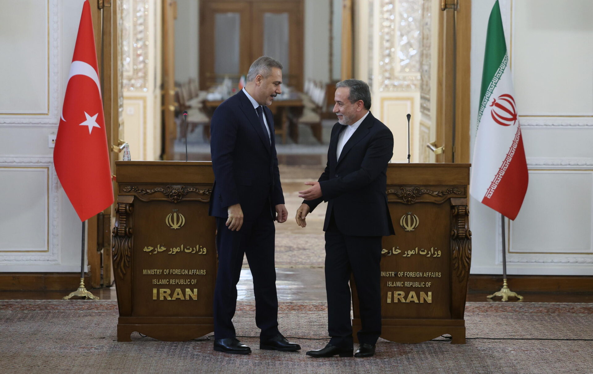 Araghchi in Turchia: Ankara prova l’ultima mediazione tra USA e Iran