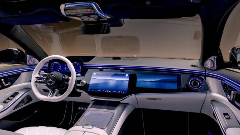 2026 Mercedes-Benz S-Class luxury sedan revealed: Seven screens, V8 and ...