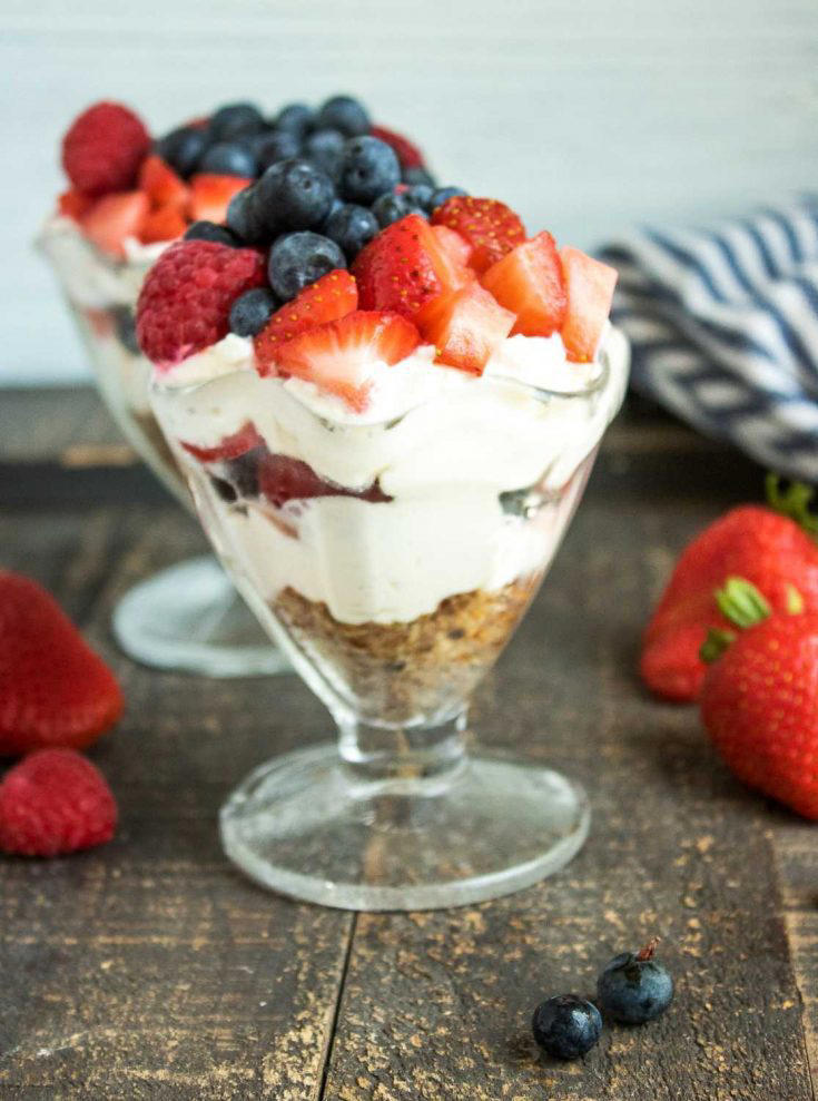 Berry cheesecake parfaits