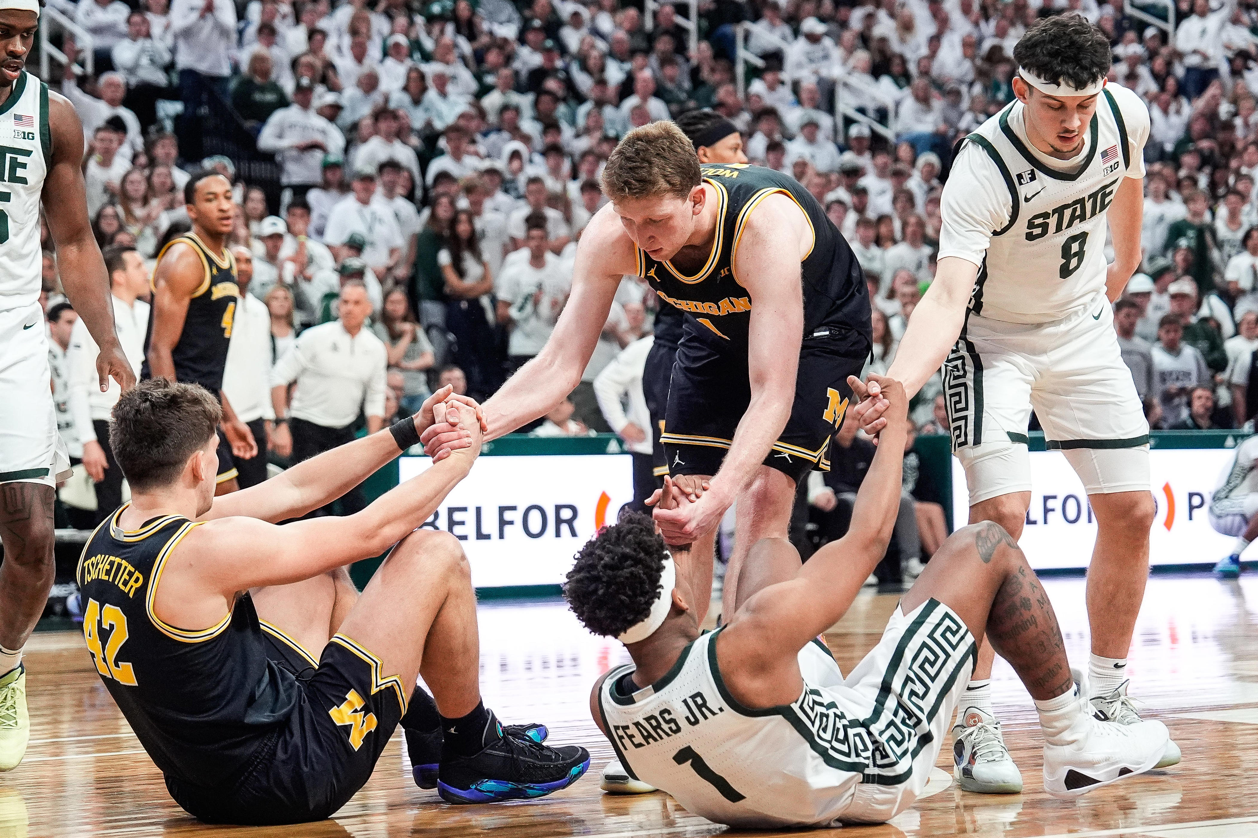Michigan vs Michigan State basketball predictions for top-10 game