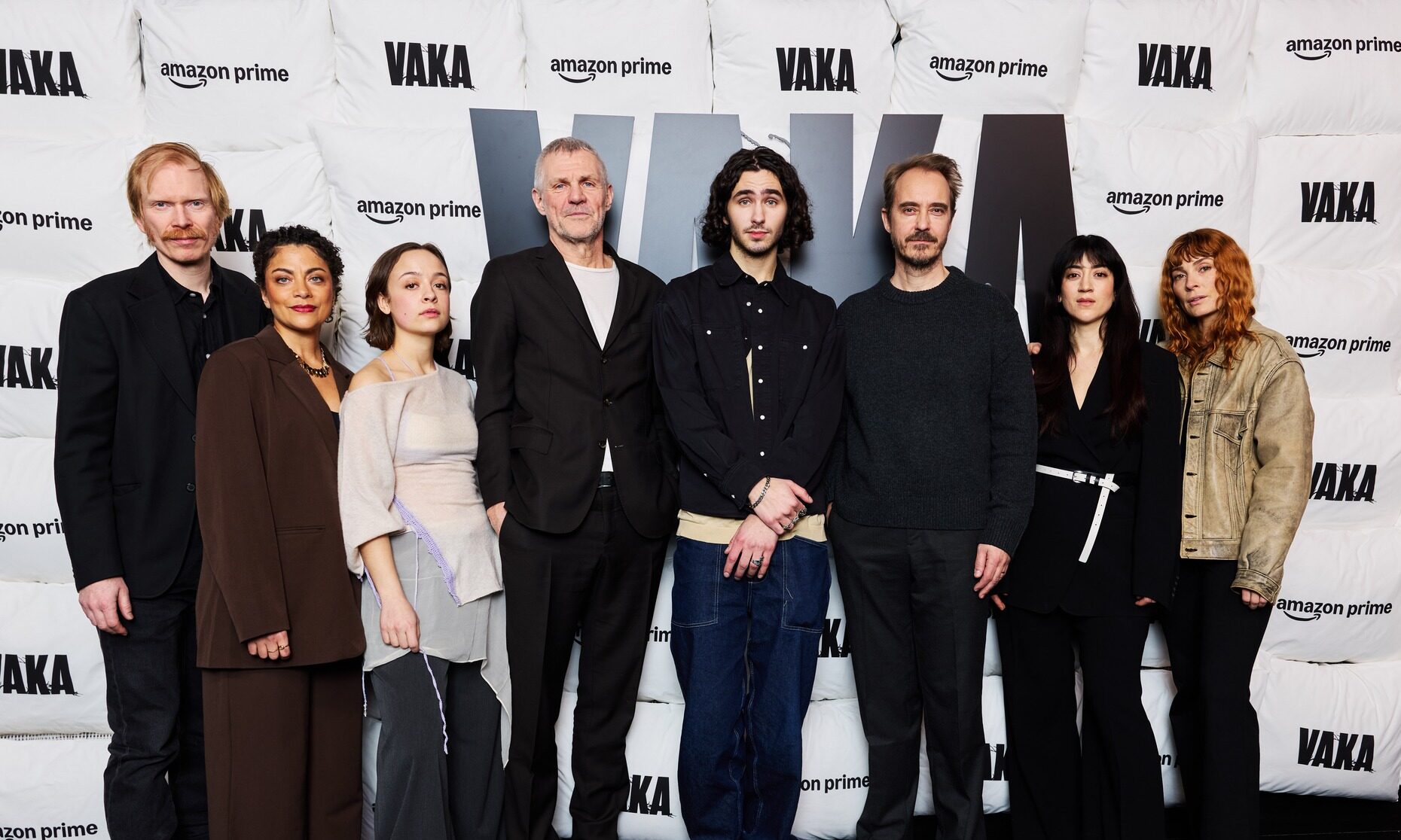 Premiär för ”Vaka” – stjärnspäckat om ett mystiskt virus som drabbar ...