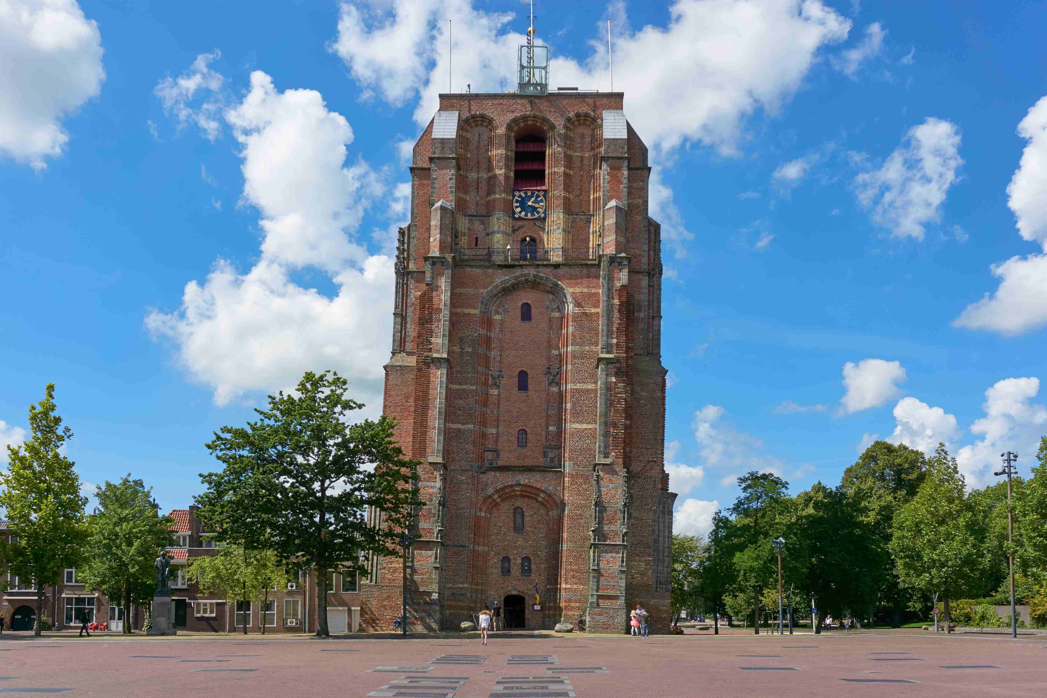 Schever dan de toren van Pisa: waarom je voor dit Friese 'wereldwonder ...