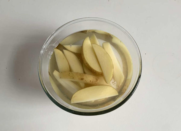 How to make crispy fries in the airfryer?