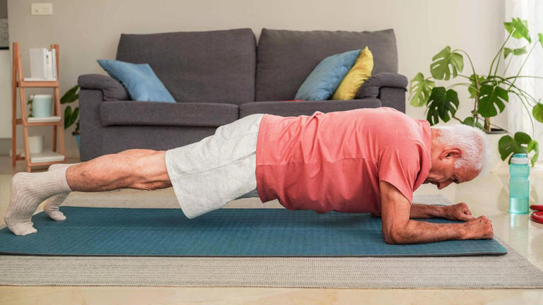 I’m a personal trainer who works with seniors — these are the 4 ...