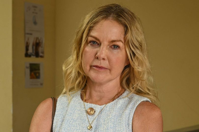 Death in Paradise season 15, episode 1 guest actors as Gavin & Stacey ...