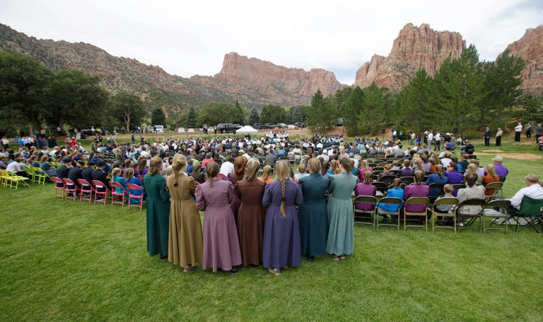 Towns once run by Warren Jeffs' polygamous sect emerge from court ...