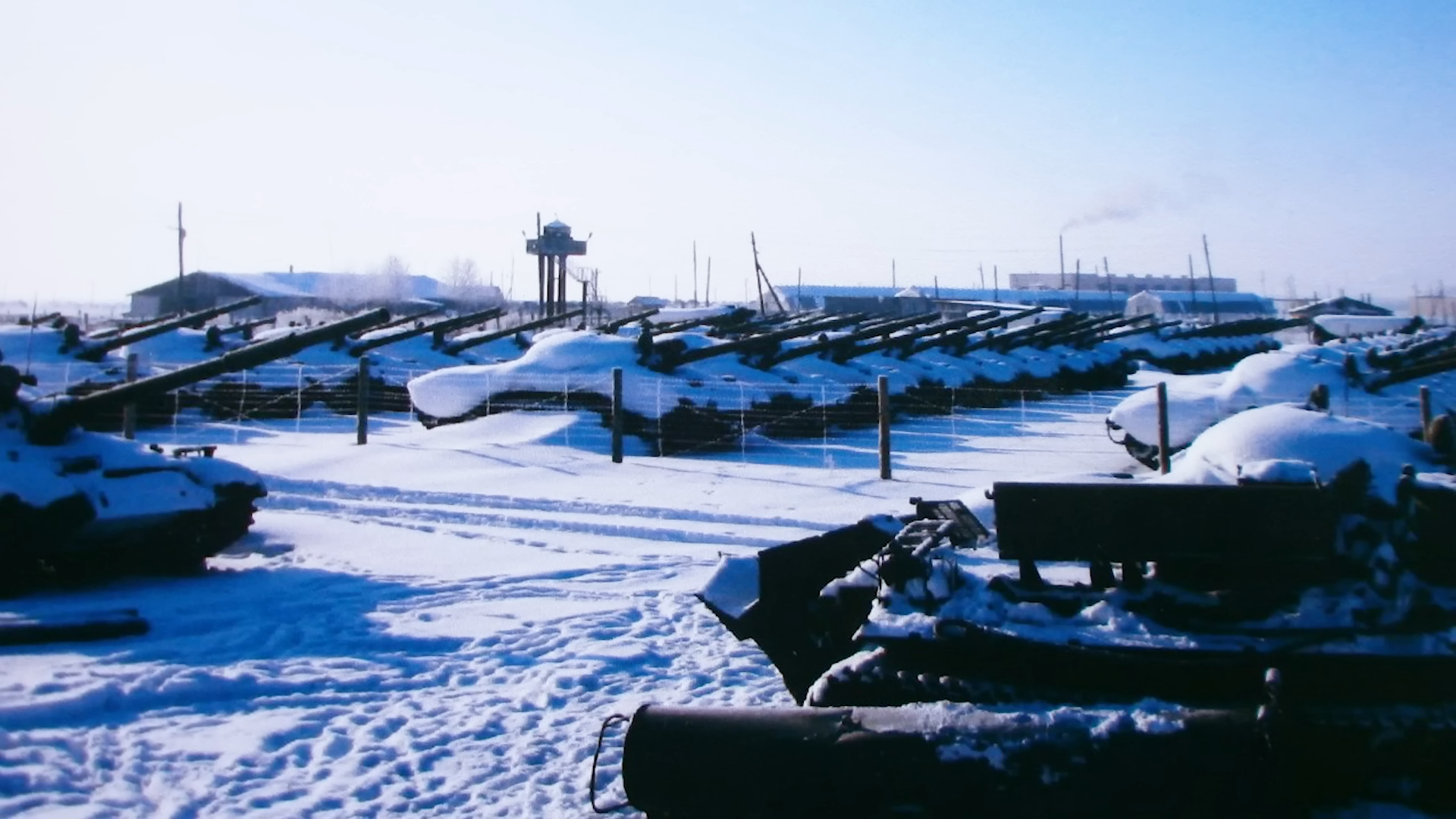 “We thought Russia had endless tanks” - Satellite images tell a ...