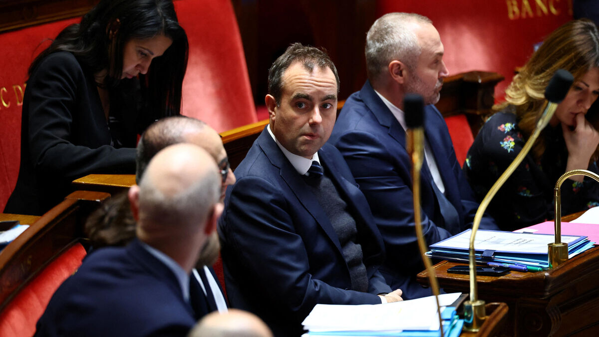 Troisième 49.3 sur le budget, Donald Trump et Alex Pretti, animatrices ...