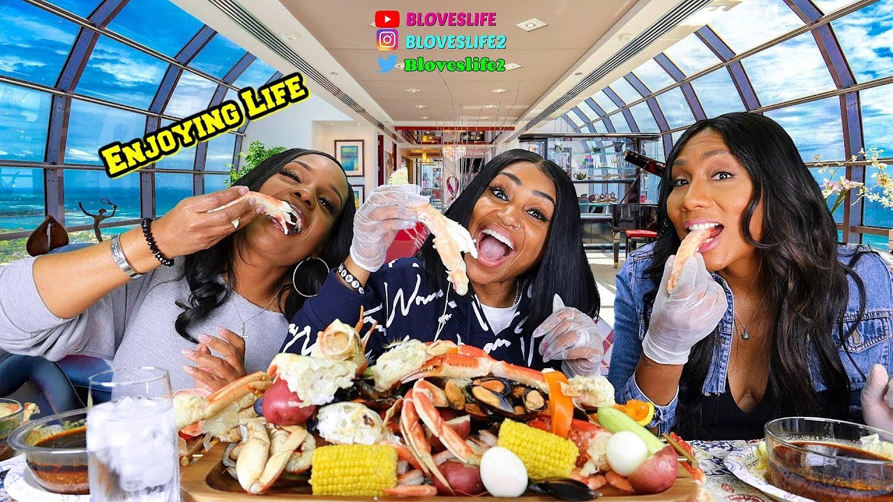 Seafood boil with Towanda Braxton and her son London