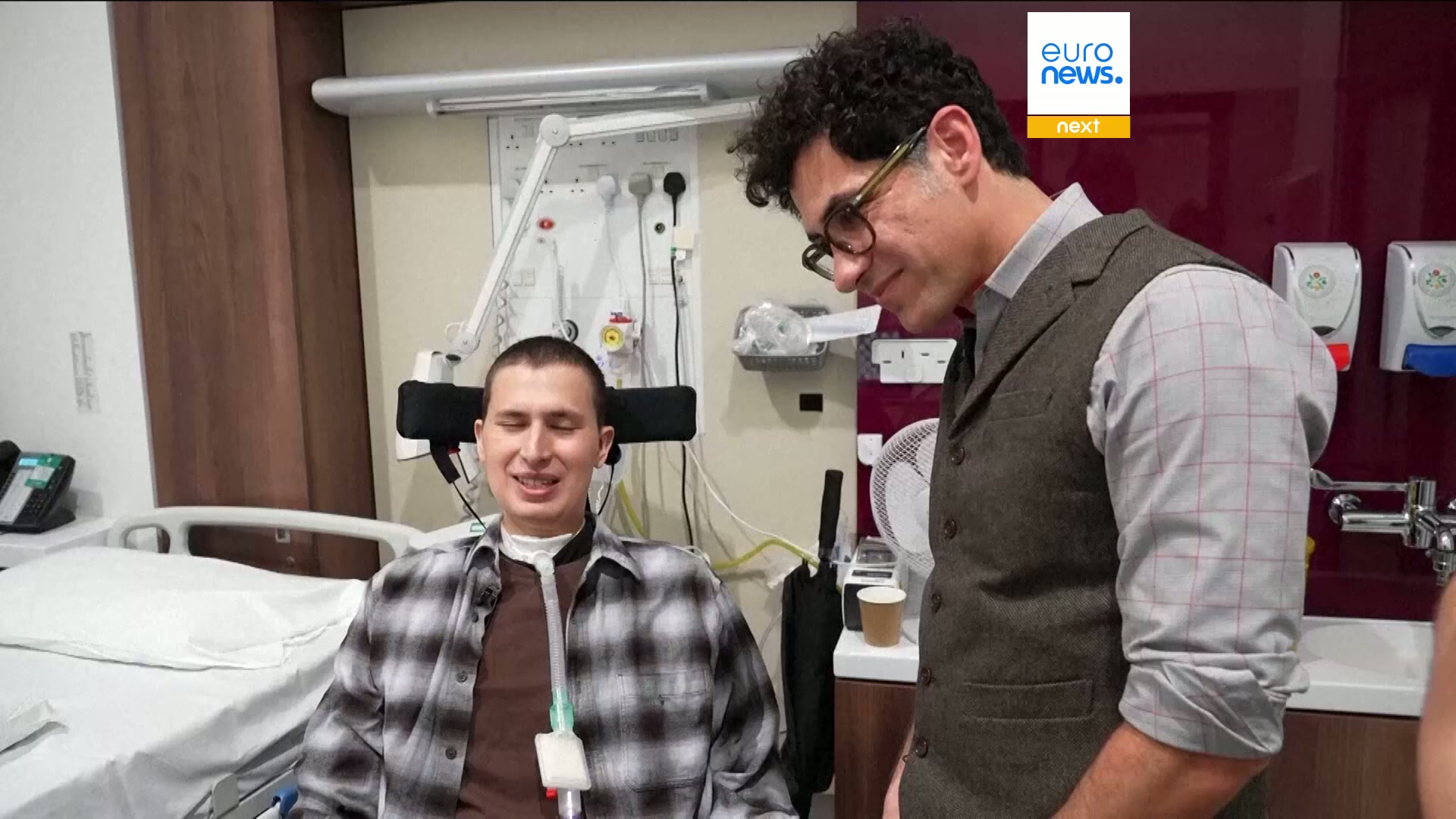 Paralysed British student controls computer with thoughts using Elon ...