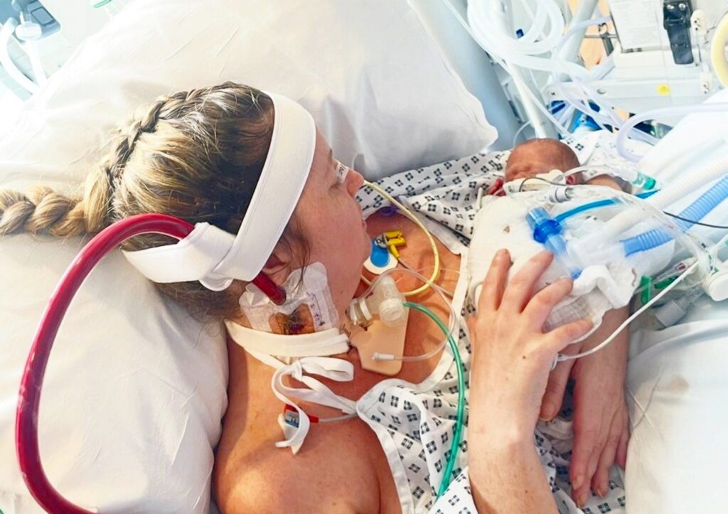 Mum reunited with prem baby after lung transplant