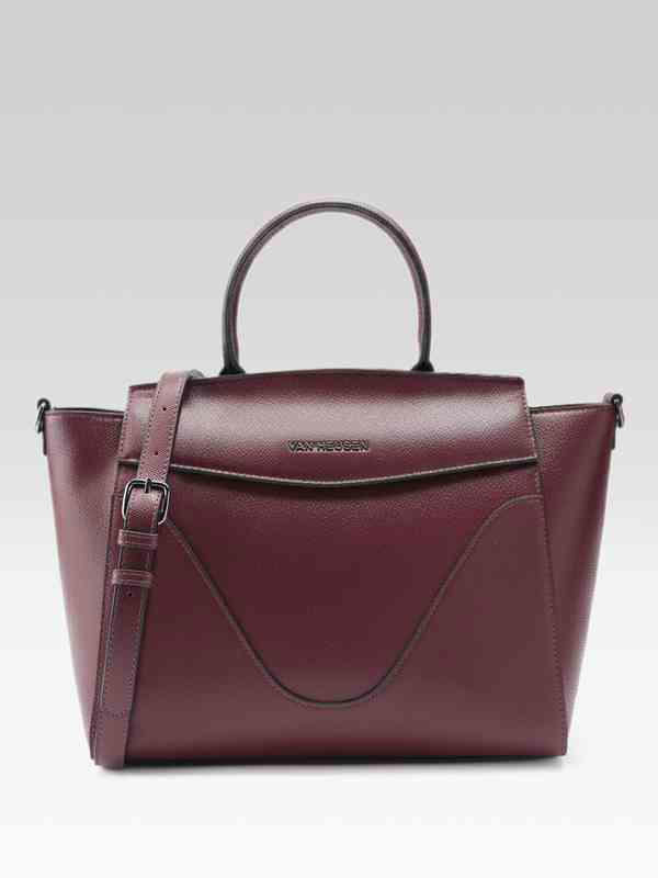 Stylish handbags that redefine everyday elegance