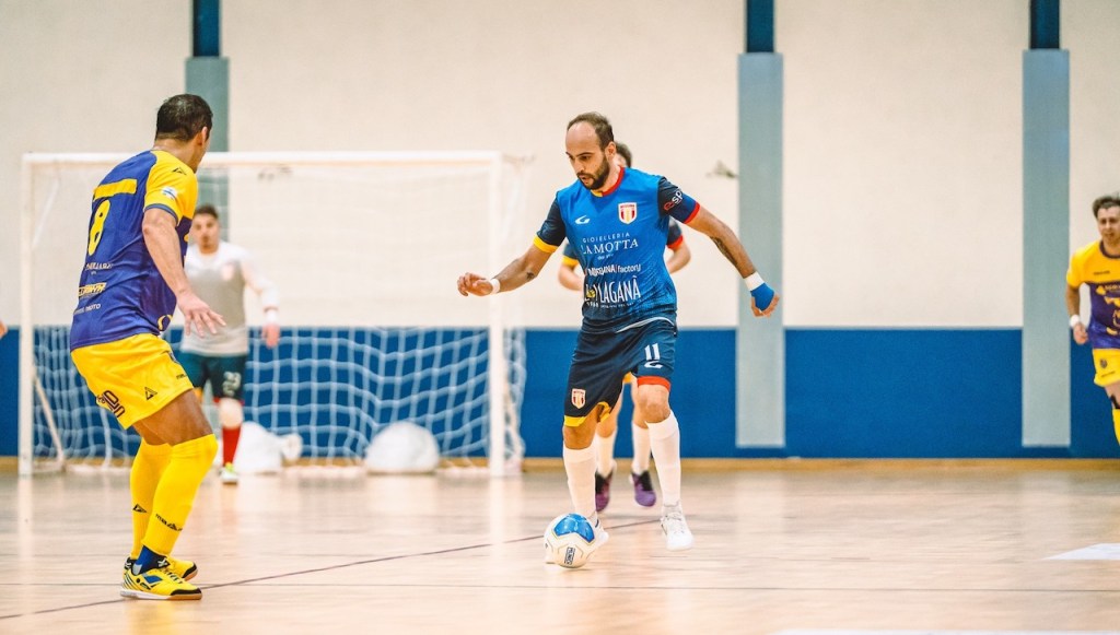 L’Acr Messina Futsal conferma il capitano Nanni Piccolo per la Serie A2 ...