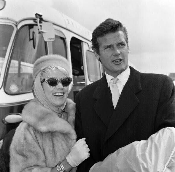 Roger Moore's ex-wife and singer died penniless after being evicted ...