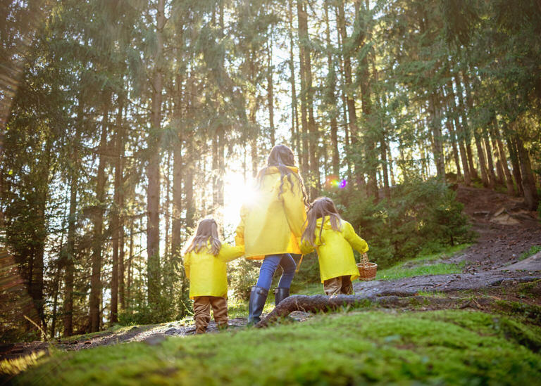 8 money-saving tips for a cheap half-term