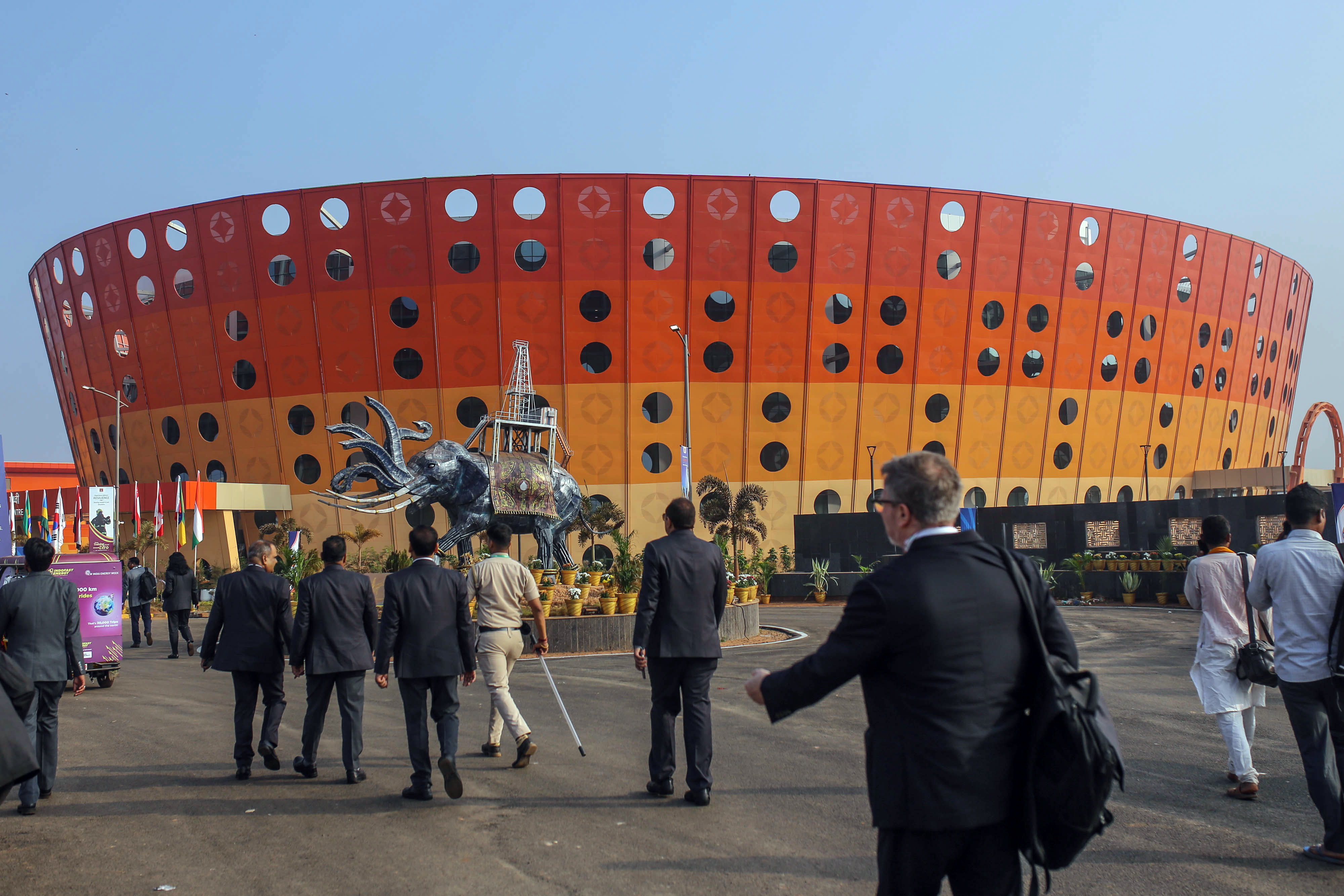 At India’s main energy summit, signs of a new world order without Trump