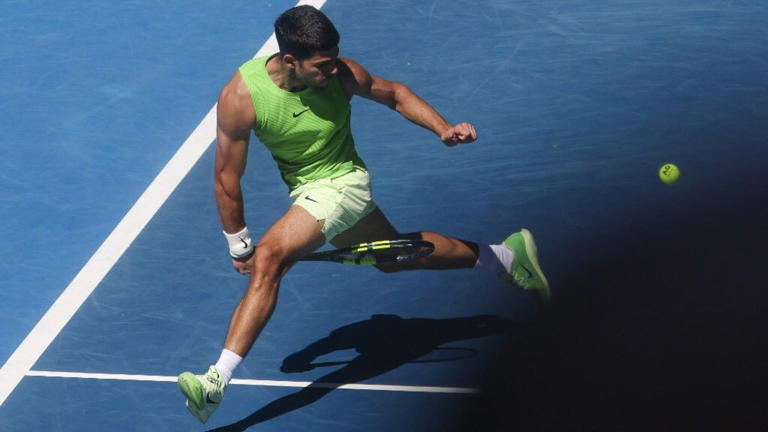 Alcaraz primo finalista agli Australian Open, Zverev piegato dopo oltre ...