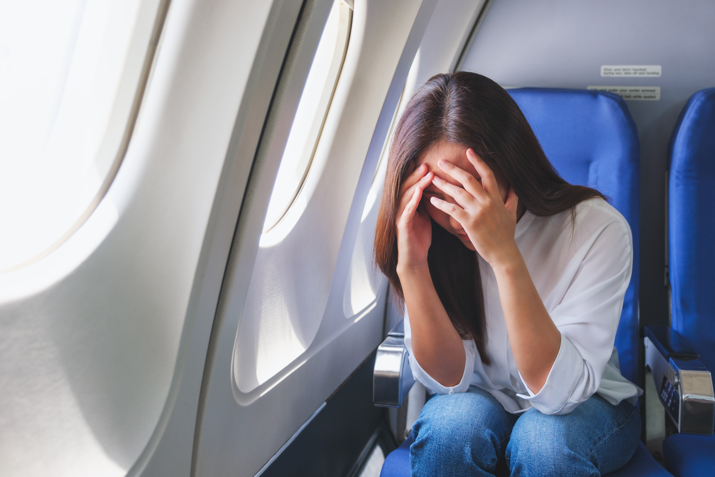 Woman hears screaming on flight—not ready for what woman says: 'Oh my God'