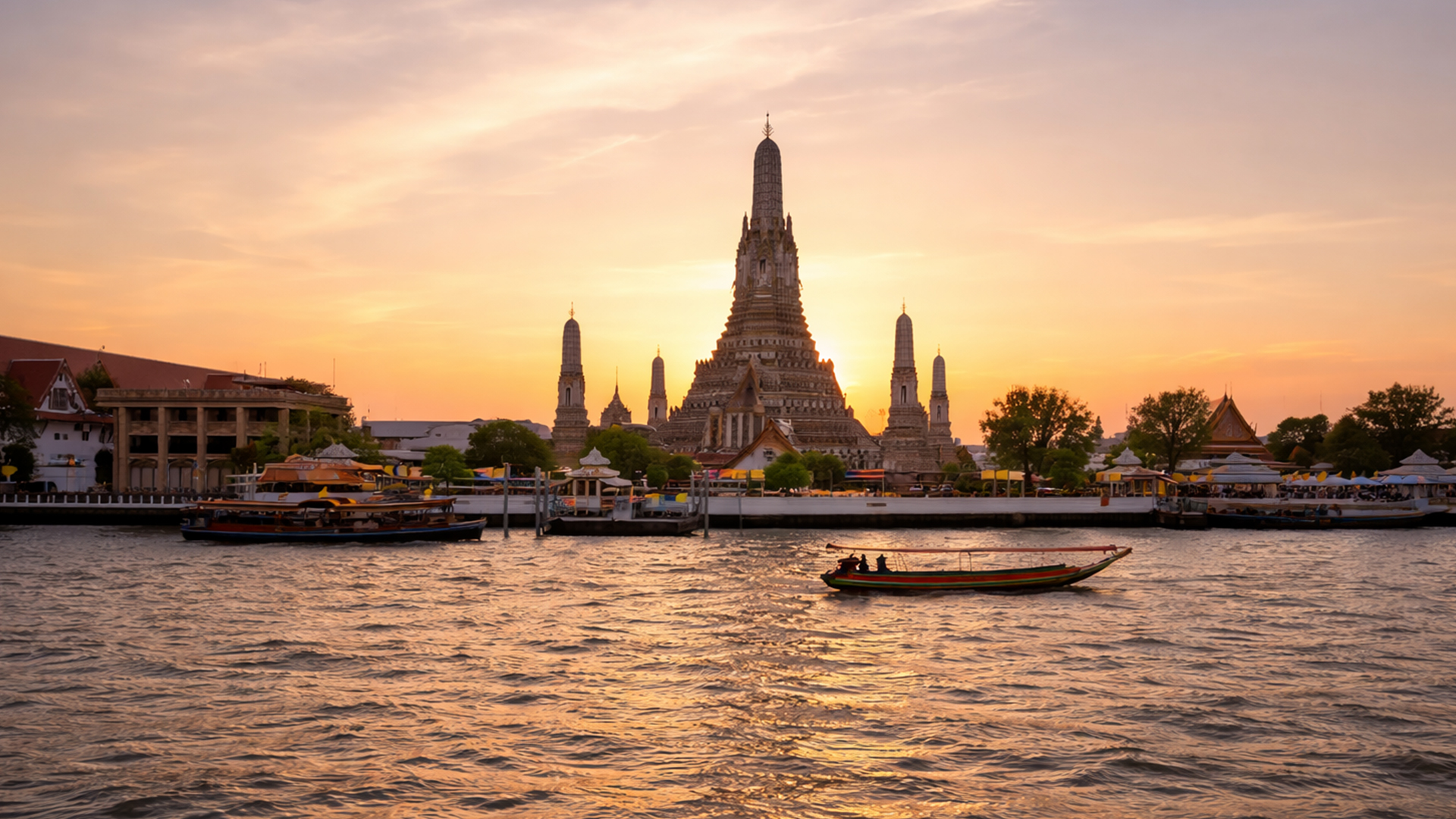 Is this the most beautiful dinner cruise in Bangkok?