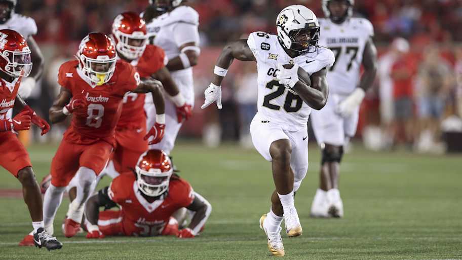 Bruising SEC running back surfaces at Oregon for one last shot