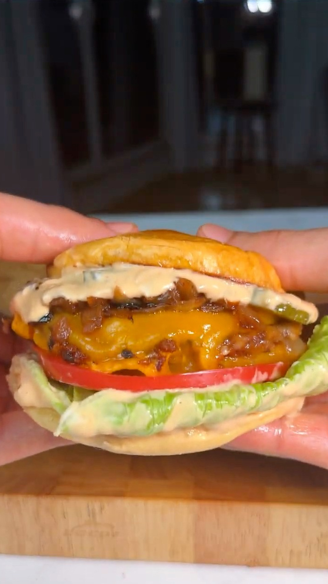 How to keep vegan burgers firm and flavorful