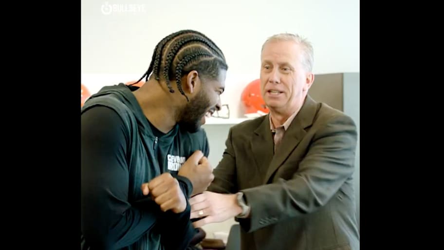 Todd Monken greeted Shedeur Sanders with perfect one-liner at Browns ...