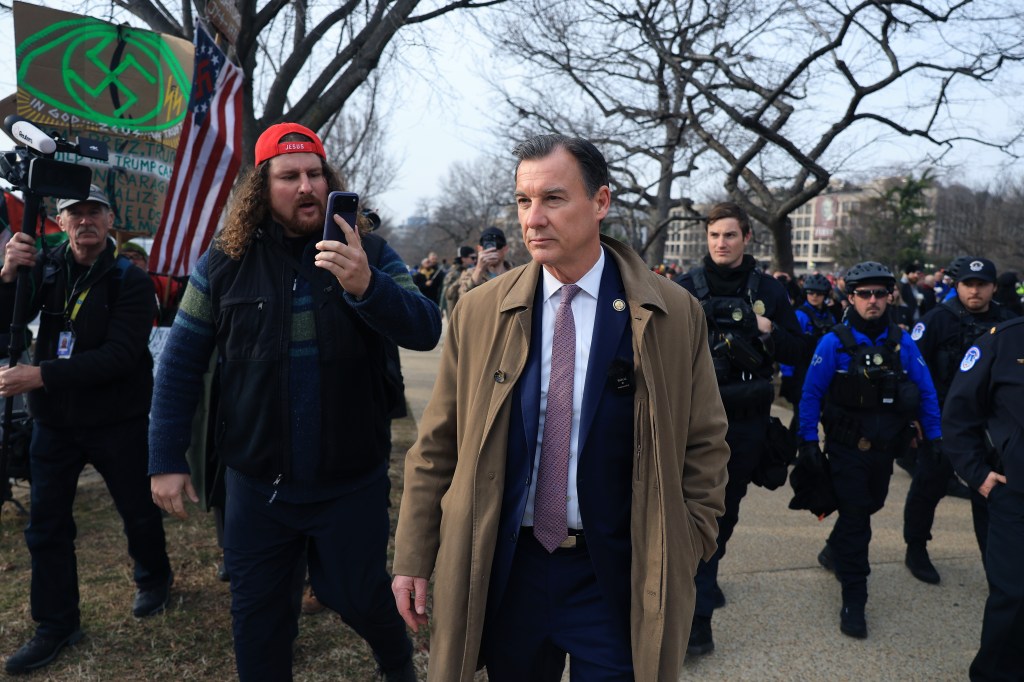 Lefty radicals storm Jewish temple and hurl obscenities, mock LI Dem ...