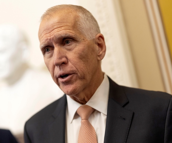 Sen. Tillis vows to block Fed nominee over Powell probe