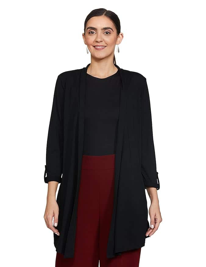 Elegant women’s shrugs for effortless layering and everyday style