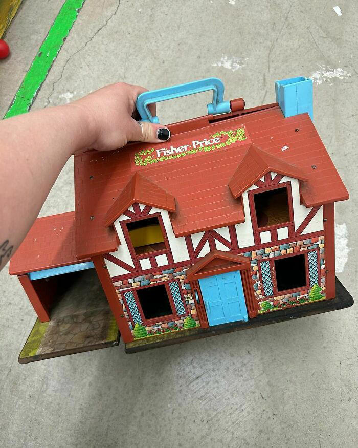 28 of the best things found in thrift stores