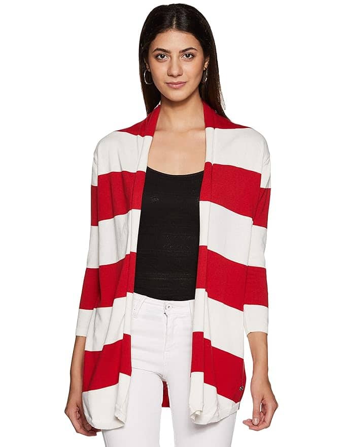 Elegant women’s shrugs for effortless layering and everyday style